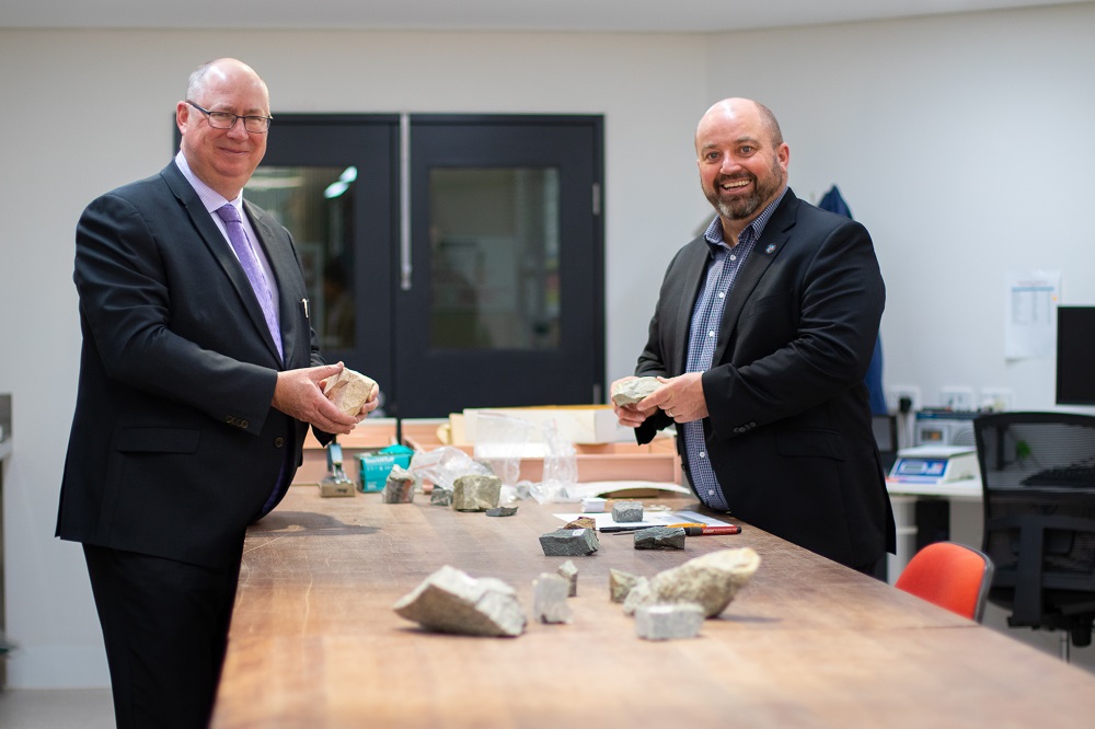 UC’s economic mineral geological collection on loan to Geoscience ...