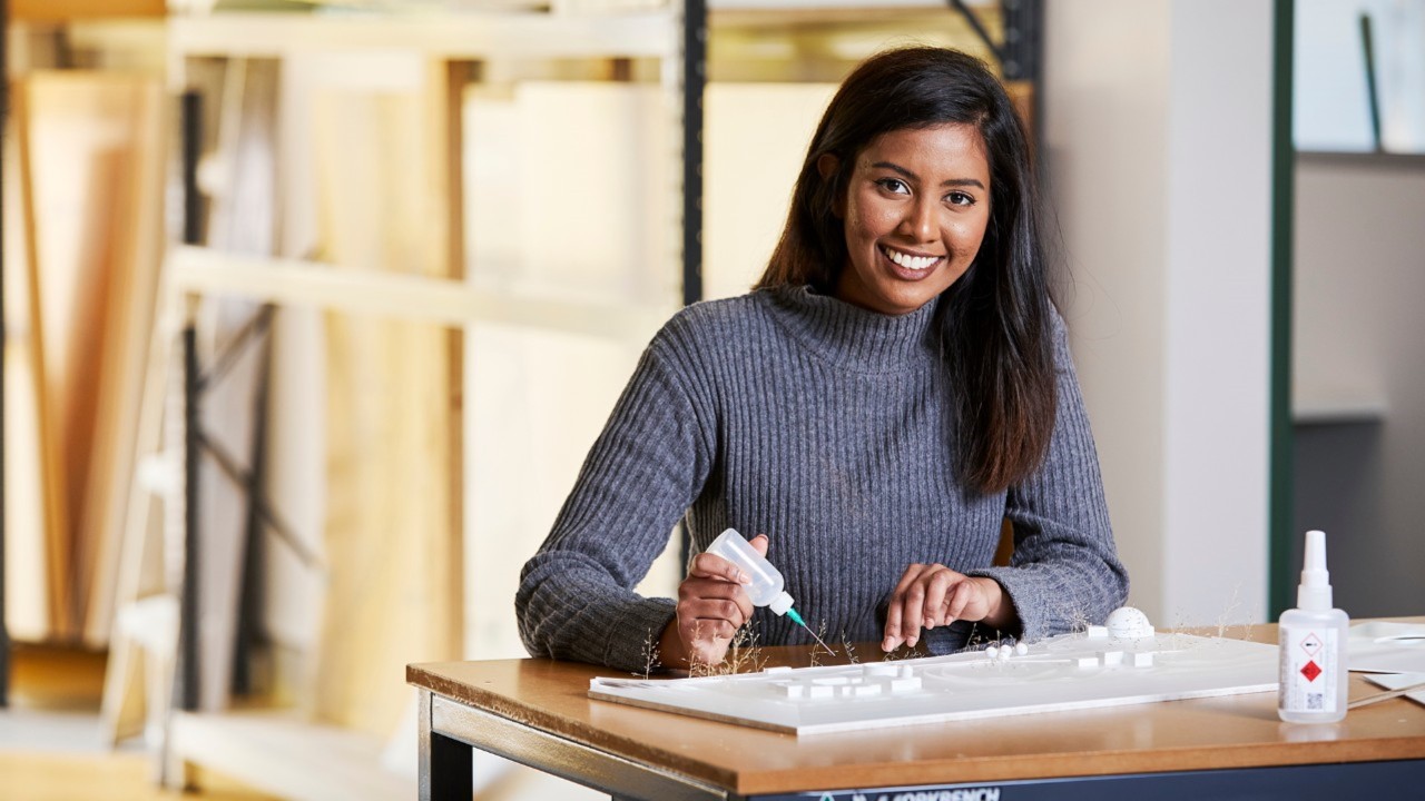 Introducing the Master of Creative Industries - University of Canberra